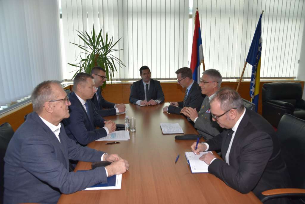 BiH Minister of Security meets with EUFOR Commander - Sarajevo Times