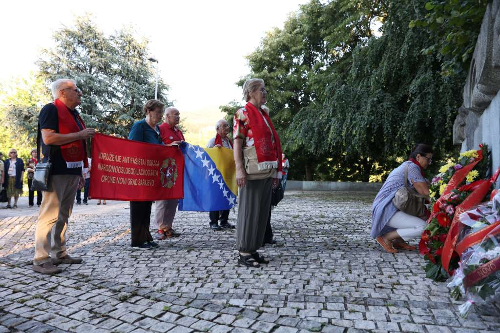 Marking the Day of the Uprising of the People of BiH at the "Vraca ...