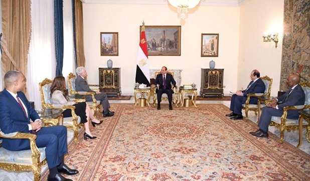President of Egypt meets with the Director of the Central Intelligence ...