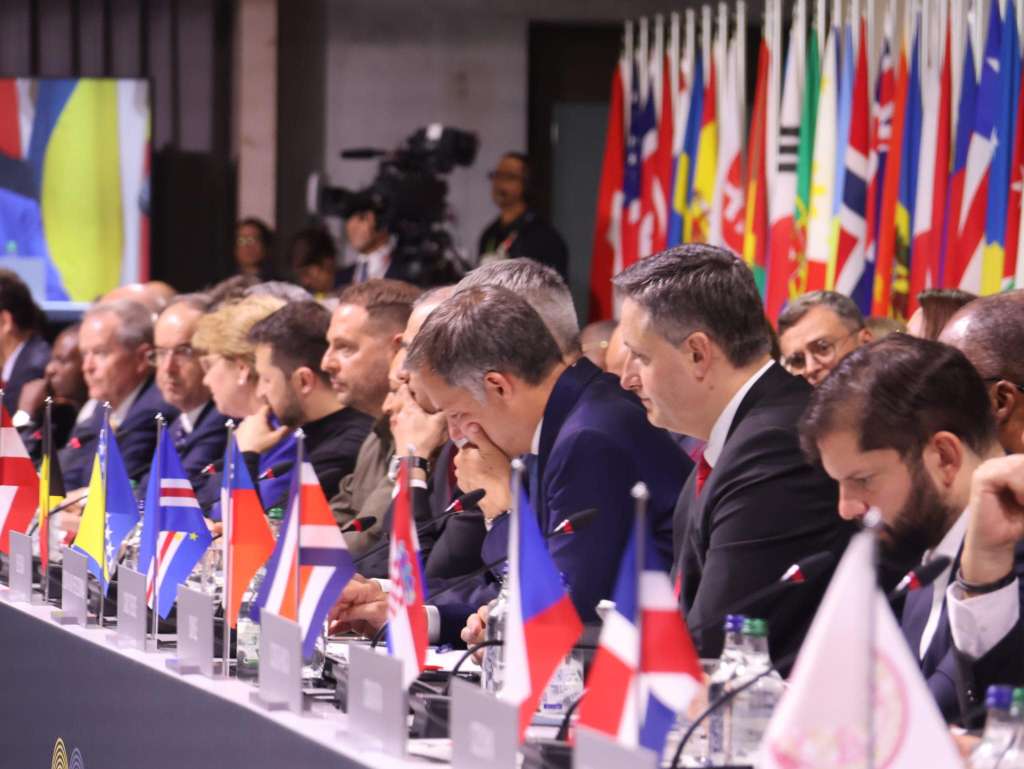 Becirovic supported the Communiqués of the Summit in Switzerland ...