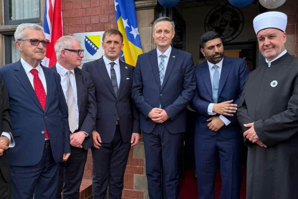 Member of BiH Presidency opened the Honorary Consulate of BiH in ...