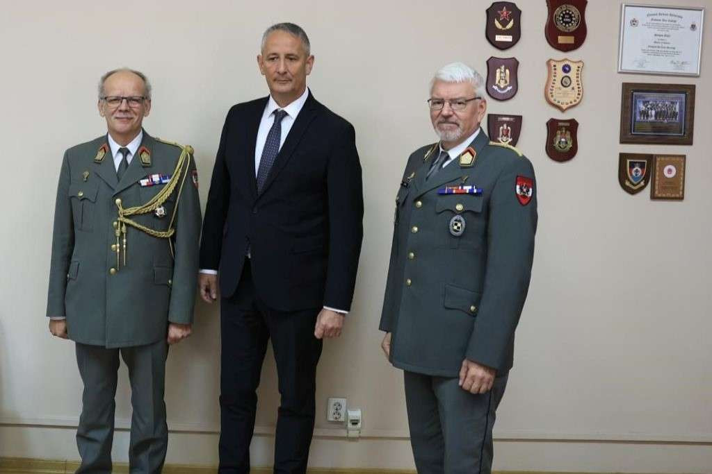 Cooperation Between BiH and Austrian Defense Ministries Deemed Fruitful ...