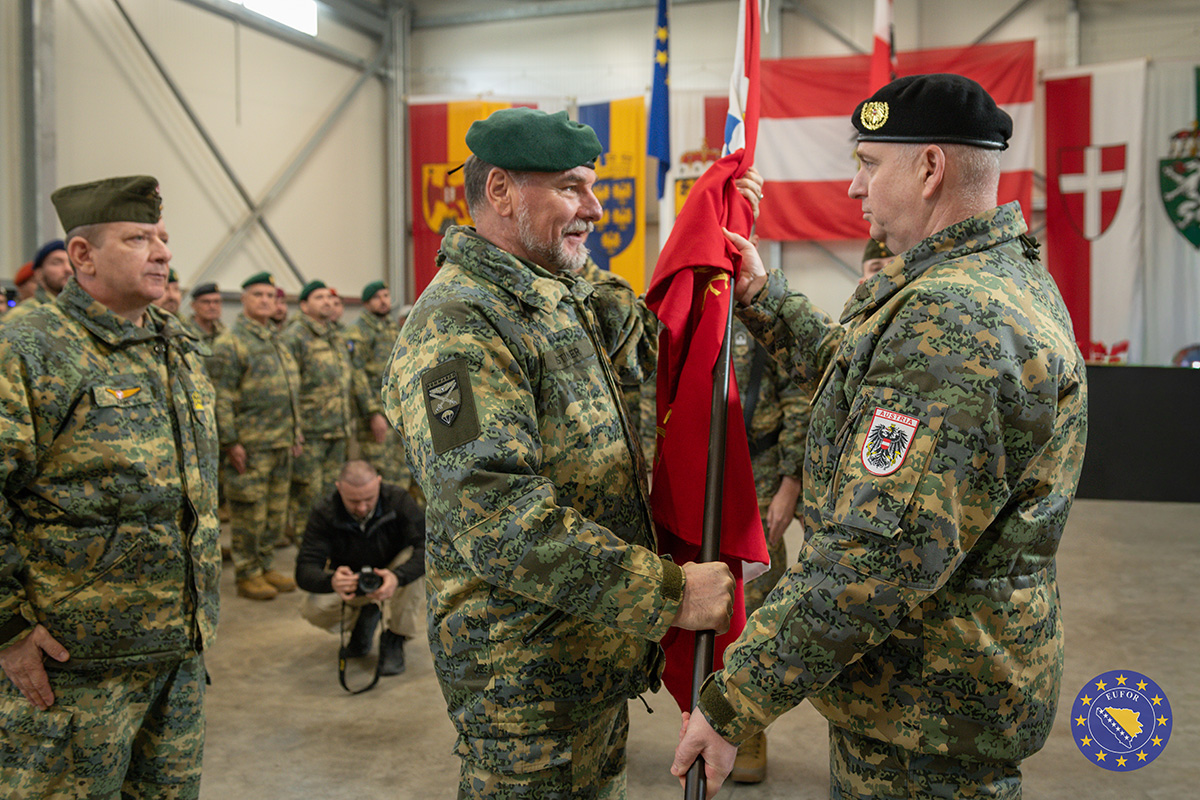 Colonel Alexander Hönig assumes Command of the Austrian Contingent in ...